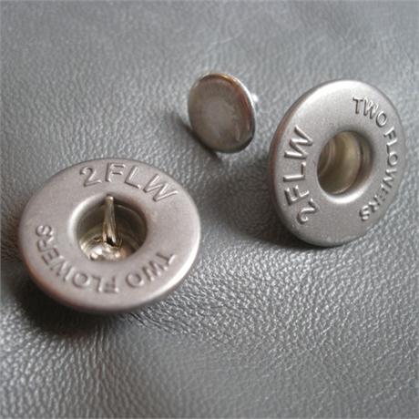 Two-Part Riveted Jeans Button